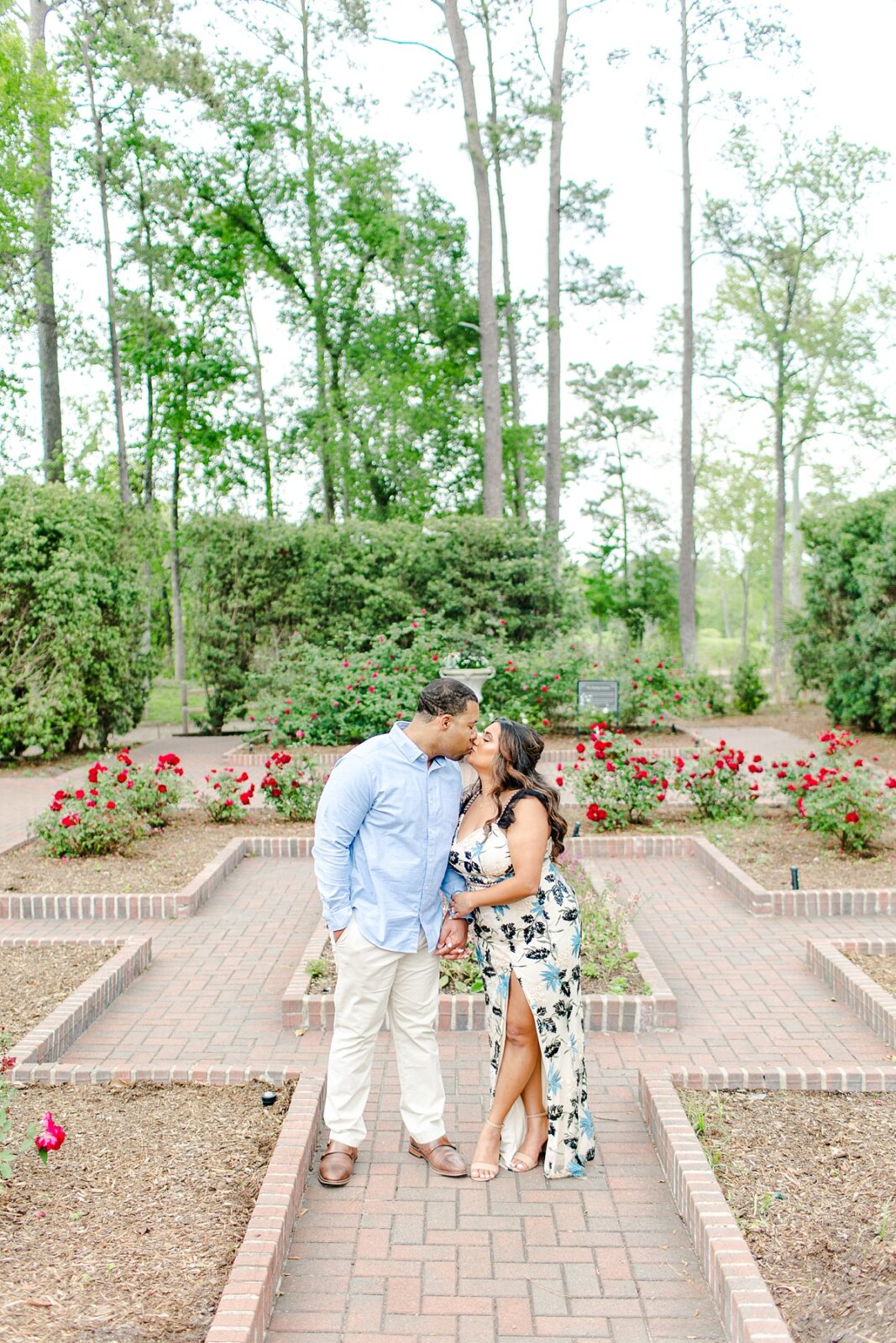 A Mercer Botanical Gardens Engagement Session | Rhonda + Manuel ...